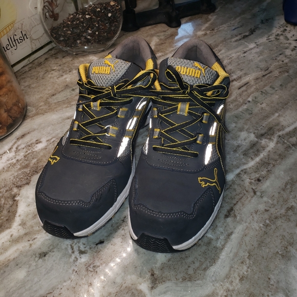 Puma | Shoes | Puma Mens Pace Low 642565 Mens Tennis Work Shoes | Poshmark
